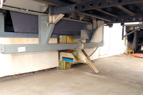 Automatic Vehicle Restraint | DH Pace Company