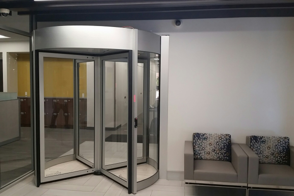 Revolving Automatic Doors | DH Pace Company